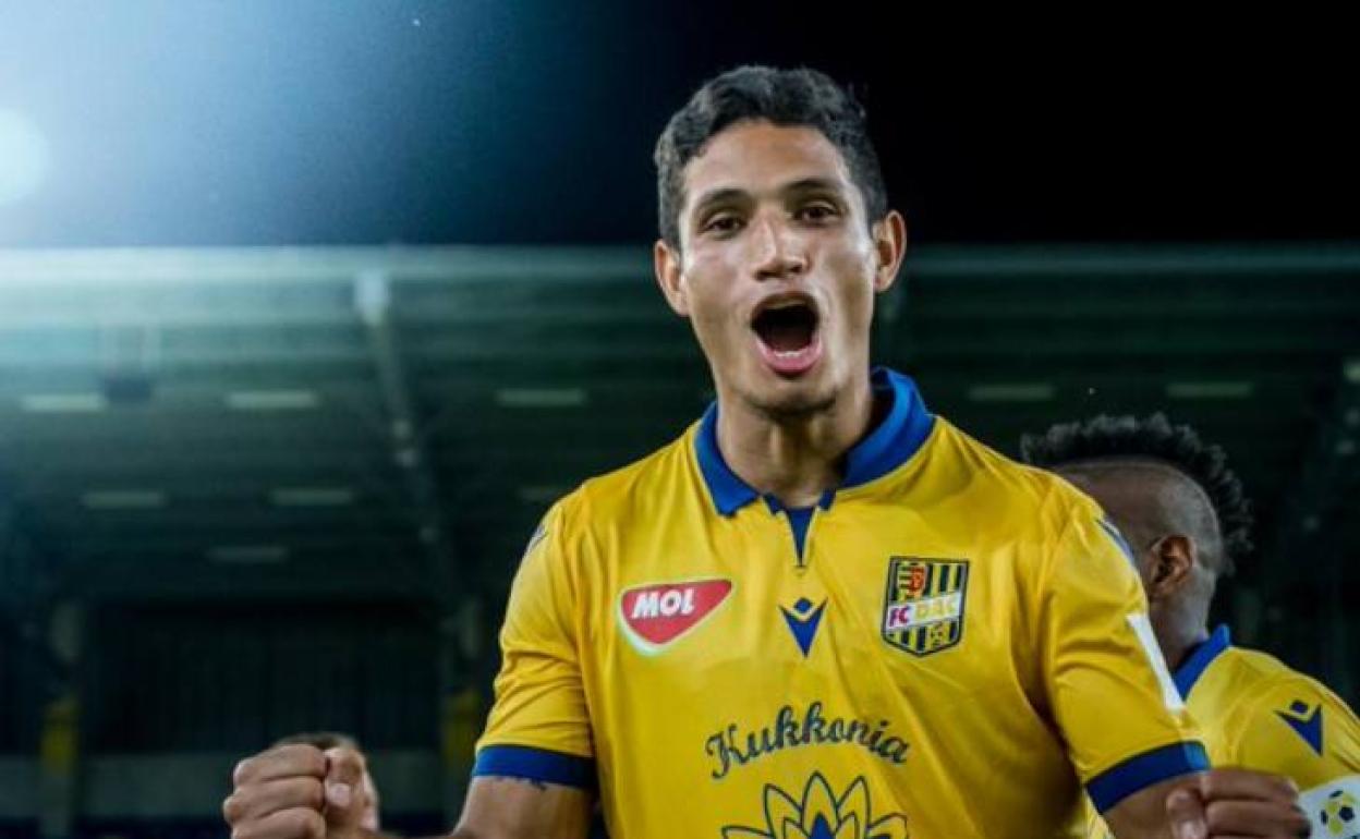 El Sporting, muy cerca de atar a Erick Ramírez | El Comercio: Diario de Asturias